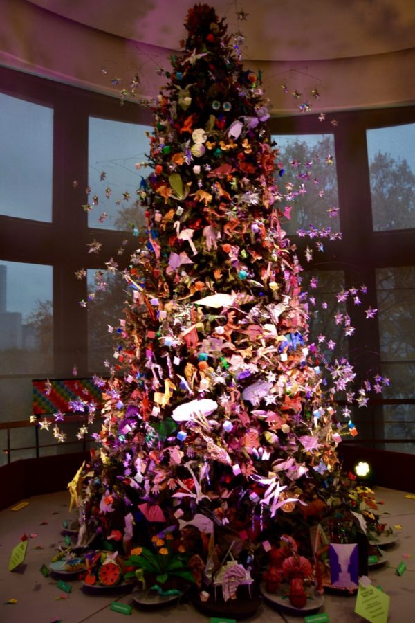 Get in the Holiday Spirit With This NYC Christmas Tree Crawl | Tall ...