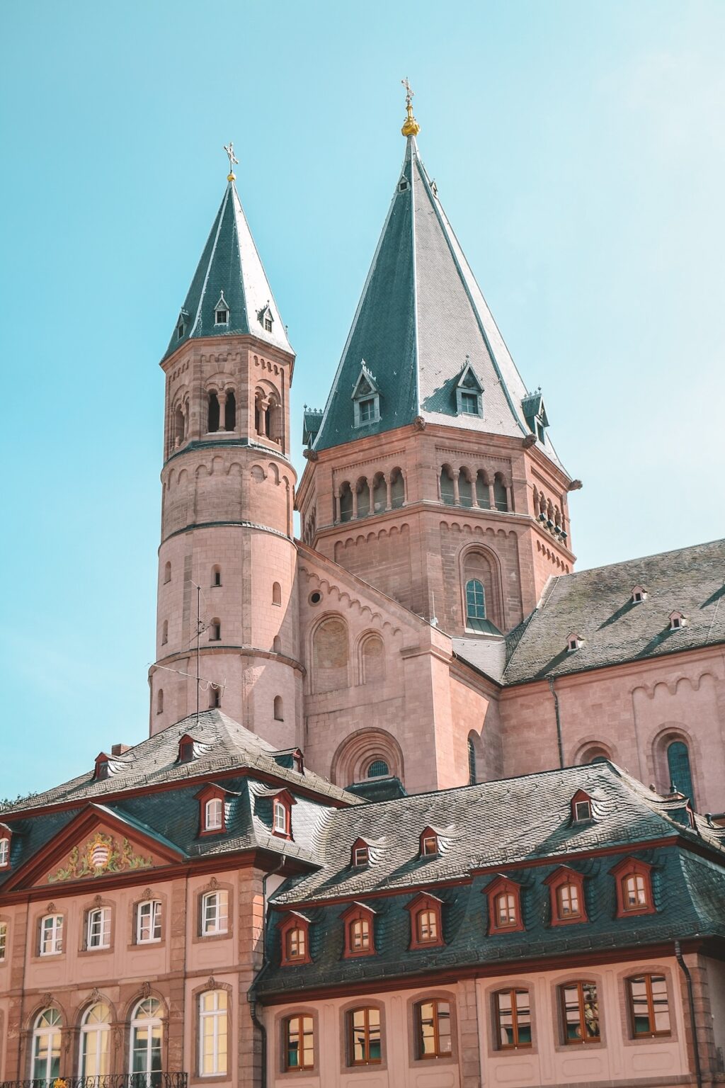 Mainz Day Trip Itinerary: What to Do, See & Eat in 1 Day | Tall Girl ...